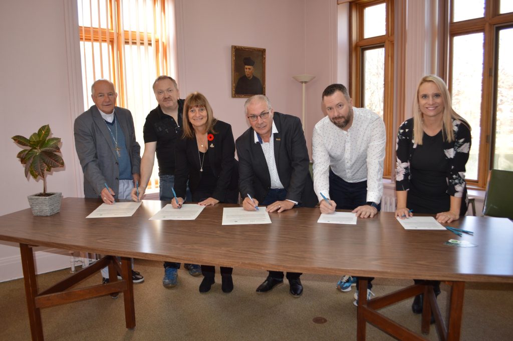 MRC des Jardins-de-Napierville: des acteurs de la communauté réclament ...